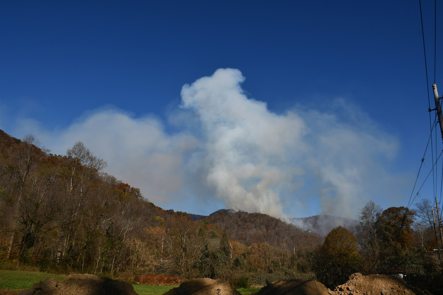 Firefighters battle multiple blazes - Middlesboro News | Middlesboro News Firefighters battle multiple blazes - Middlesboro News | Middlesboro News