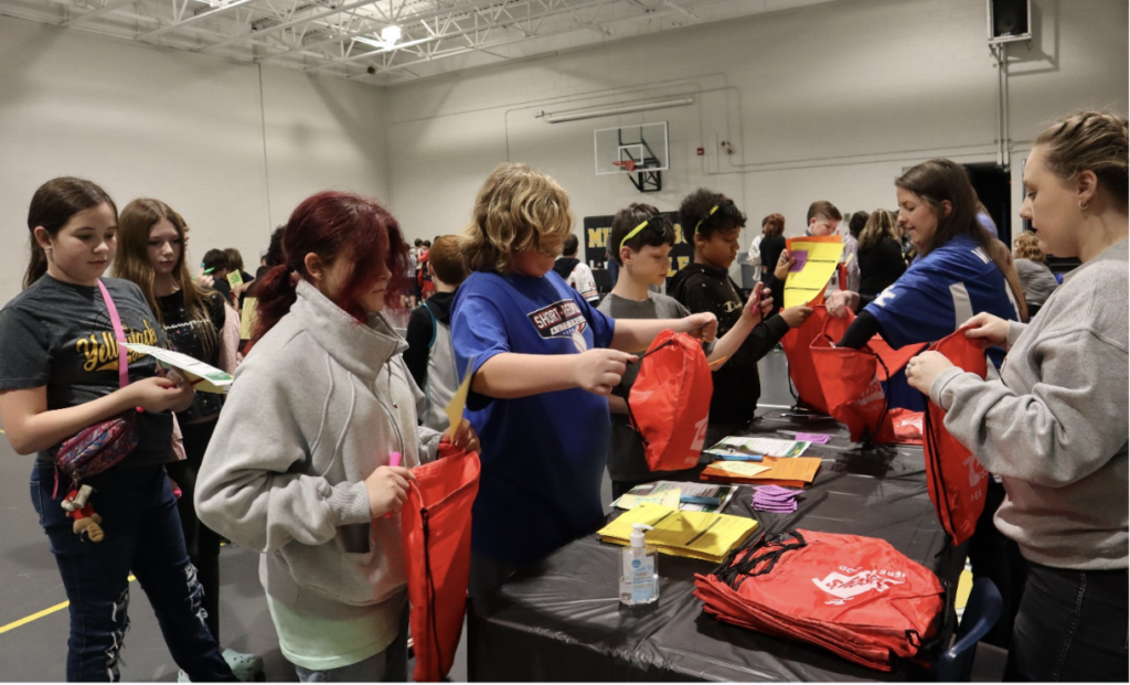 MMS hosts Health and Wellness Fair for students - Middlesboro News ...