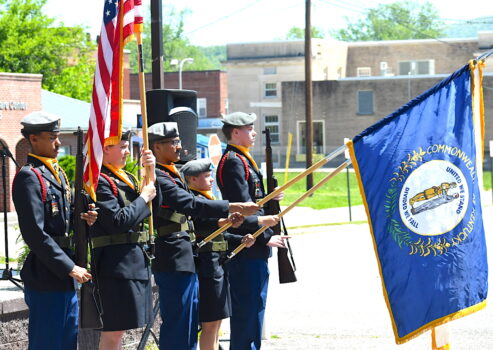 Middlesboro holds Day of Prayer service - Middlesboro News ...